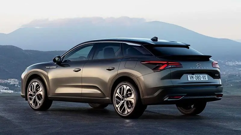 عکس؛ سیتروئن C5 ایرکراس و C5X در ایران؛ مشخصات و قیمت مدل‌های وارداتی